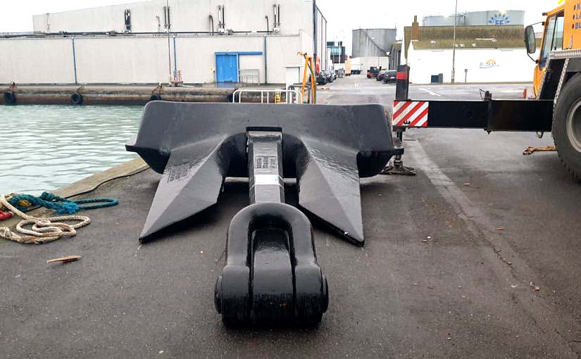 Transport of an anchor from Zwijndrecht to Skagen - SCS Logistics BV